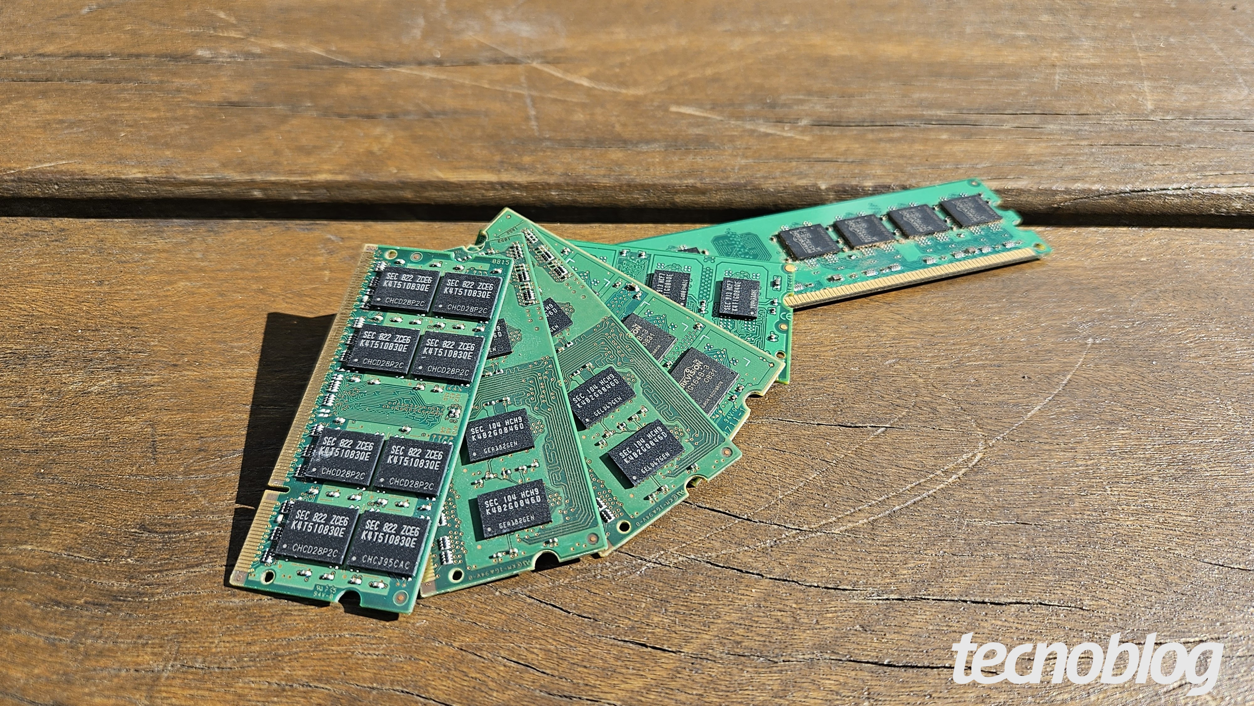 O que é memória RAM? Veja para que serve, como funciona e quais são os ...